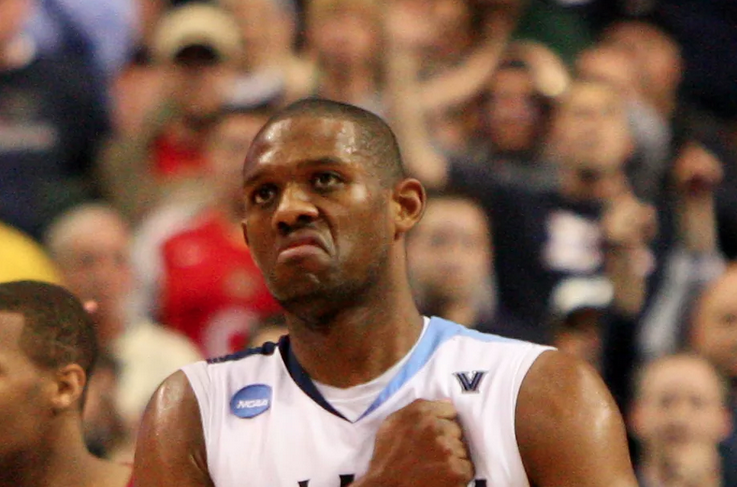 Sit yo’ Ass Down: Why Some Freshmen Don’t Play « The Black Cager