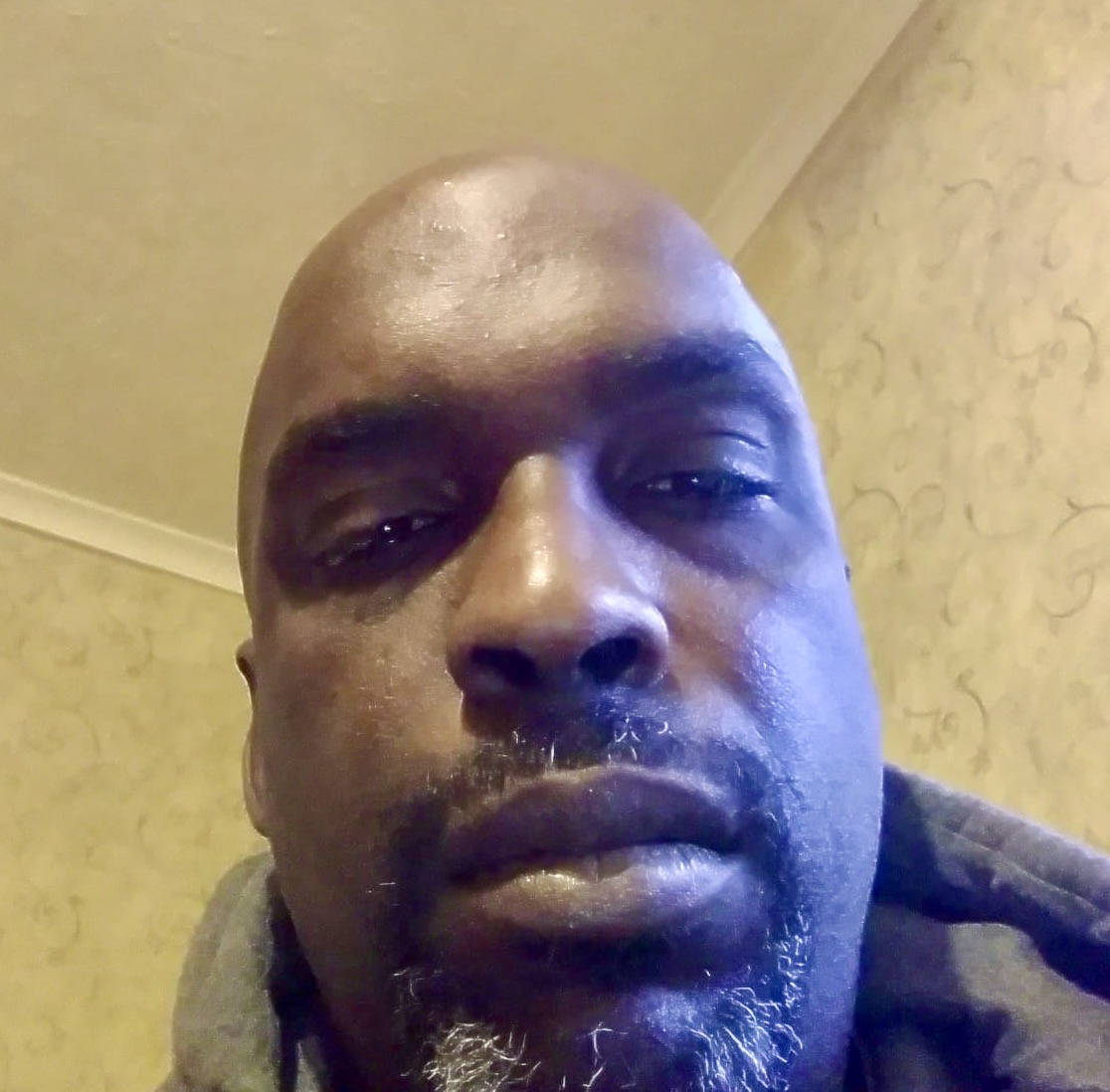 Reggie Townsend… Glad You Stayed Big Dog! « The Black Cager